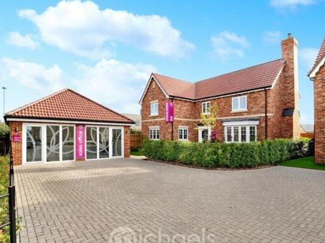 4 Bedroom Detached House For Sale In Elmstead, Colchester