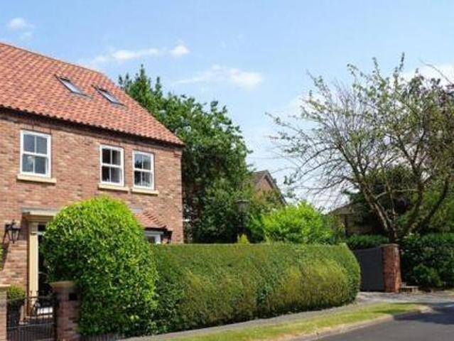 4 Bedroom Detached House For Sale In Elsham
