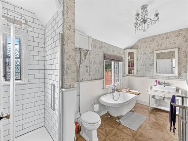 4 bedroom detached house for sale in Elstow Road, Kempston, Bedford, Bedfordshire, MK42
