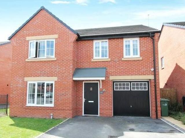 4 bedroom detached house for sale in Ernie Tagg Road Shavington Crewe Cheshire CW2