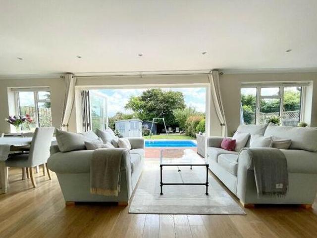 4 Bedroom Detached House For Sale In Essex