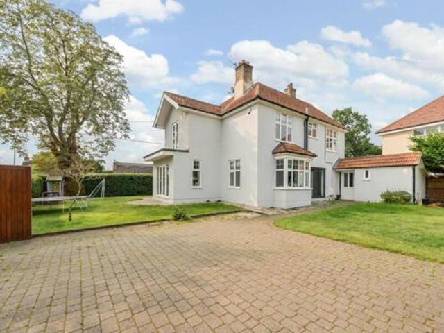 4 Bedroom Detached House For Sale In Essex