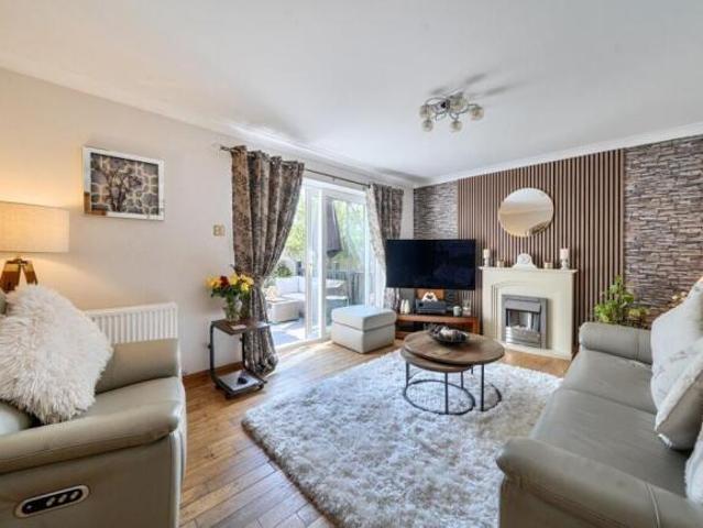 4 bedroom detached house for sale in Etonhurst Close, Exeter, EX2