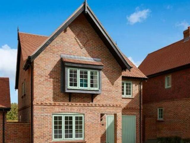 4 Bedroom Detached House For Sale In Ewhurst