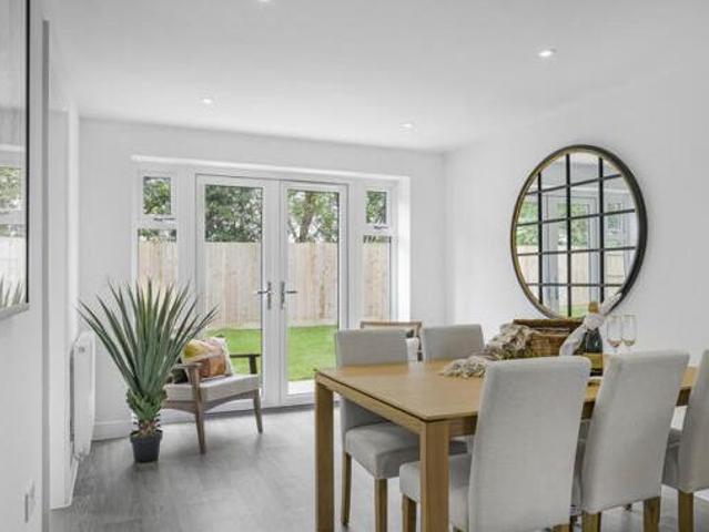 4 Bedroom Detached House For Sale In Eynsham