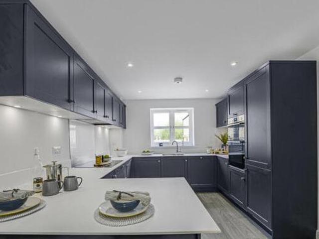 4 Bedroom Detached House For Sale In Eynsham