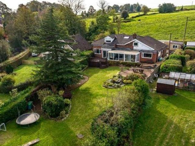 4 Bedroom Detached House For Sale In Foulridge