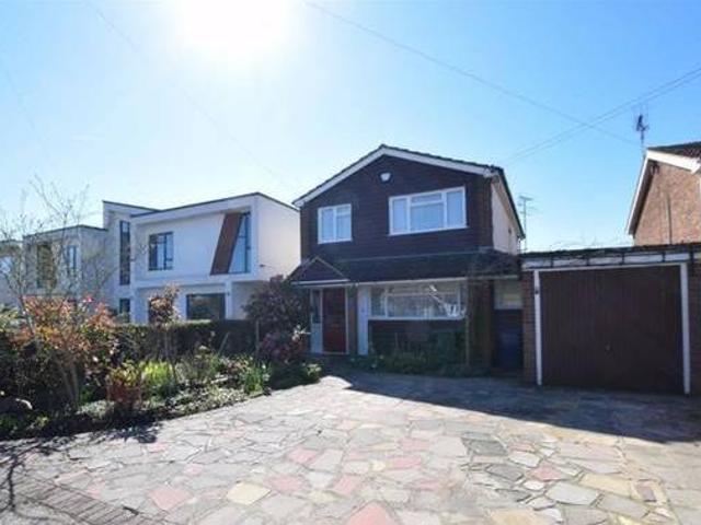 4 bedroom detached house for sale in Fourth Avenue Stanfordlehope Essex SS17