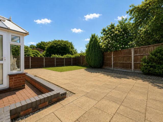 4 bedroom detached house for sale in Foxcroft Close, Rowley Fields, Leicester, Leicestershire, LE3