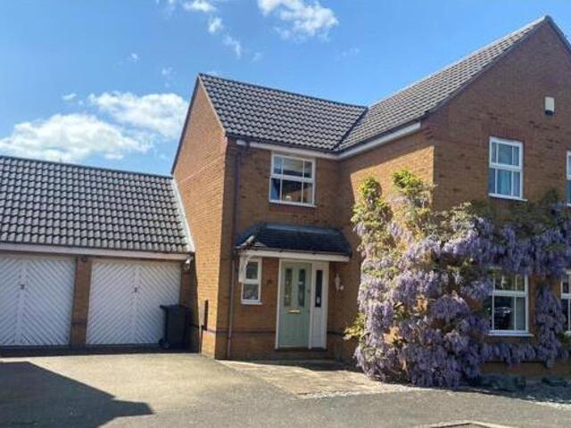 4 Bedroom Detached House For Sale In Folkingham, Sleaford