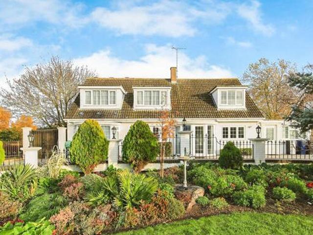 4 Bedroom Detached House For Sale In Folksworth