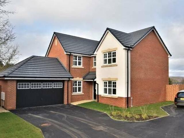 4 bedroom detached house for sale in Forge Crescent Levens View Ulverston LA12