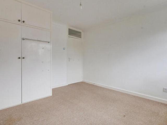 4 bedroom detached house for sale in Fortescue Chase, Southend on Sea, SS1