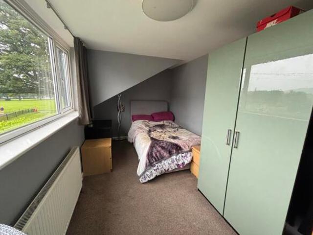 4 bedroom detached house for sale in Foster Park View, Denholme, Bradford, BD13