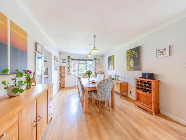 4 bedroom detached house for sale in Fosters Lane, Reading, RG5