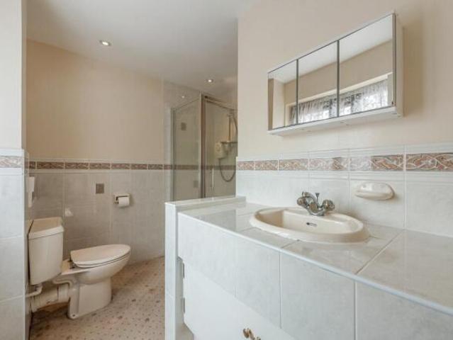 4 bedroom detached house for sale in Fairfax Close, Winchester, SO22