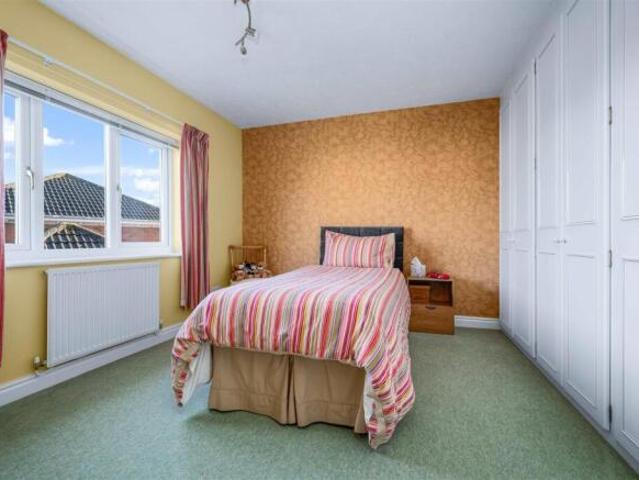 4 bedroom detached house for sale in Fairford Close, Solihull, B91