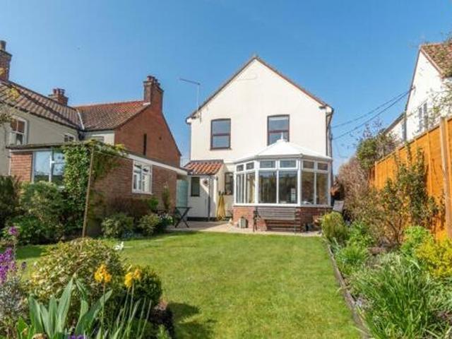 4 Bedroom Detached House For Sale In Fakenham