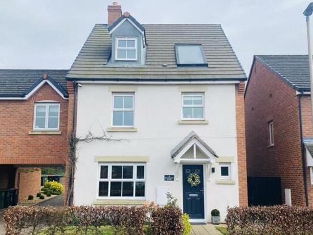4 Bedroom Detached House For Sale In Farndon