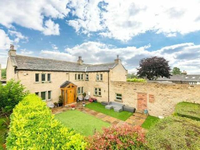 4 Bedroom Detached House For Sale In Farnley Tyas