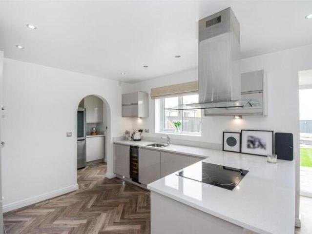 4 bedroom detached house for sale in Farriers Way, Huddersfield, HD3