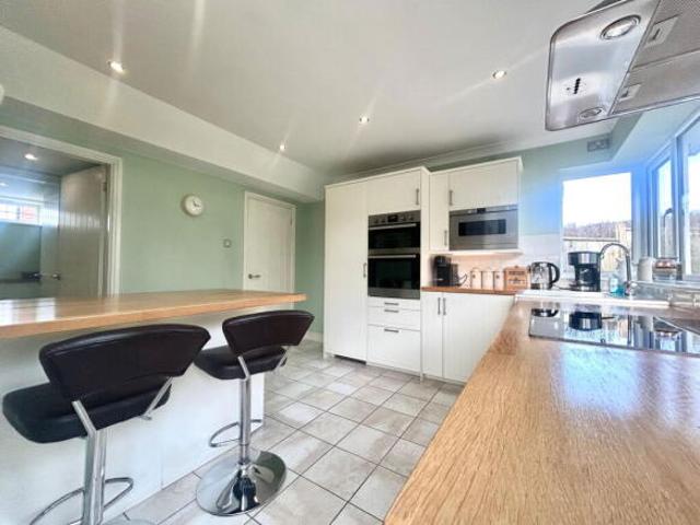 4 bedroom detached house for sale in Farrington Road, Ettingshall Park, WV4