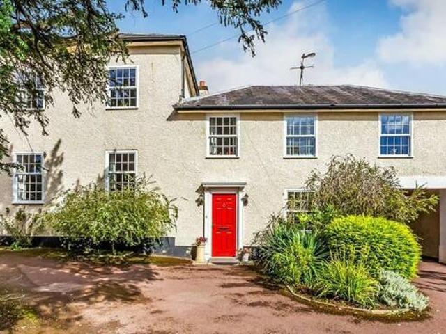 4 Bedroom Detached House For Sale In Fetcham