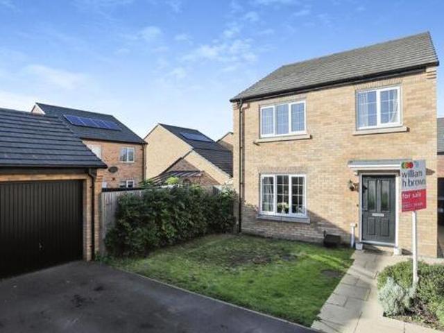 4 Bedroom Detached House For Sale In Featherstone