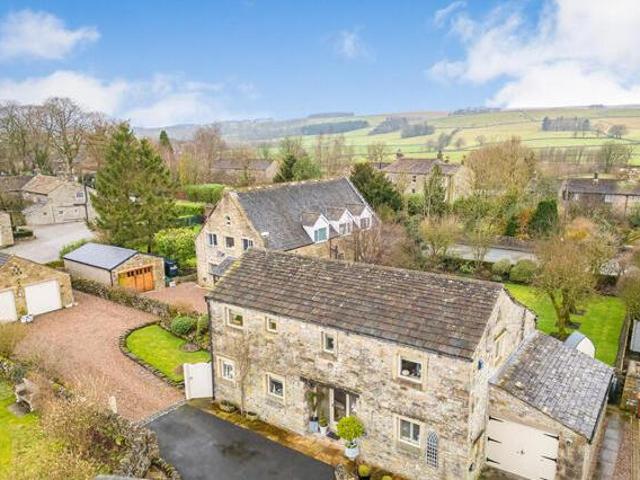 4 Bedroom Detached House For Sale In Fell Lane