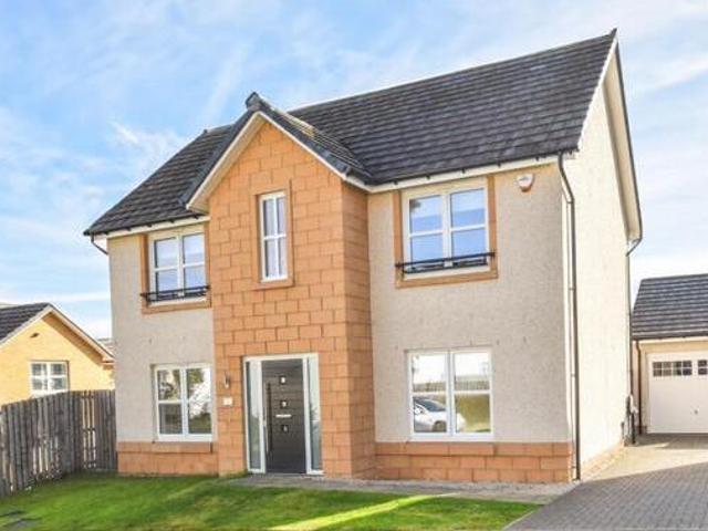 4 Bedroom Detached House For Sale In Ferniegair