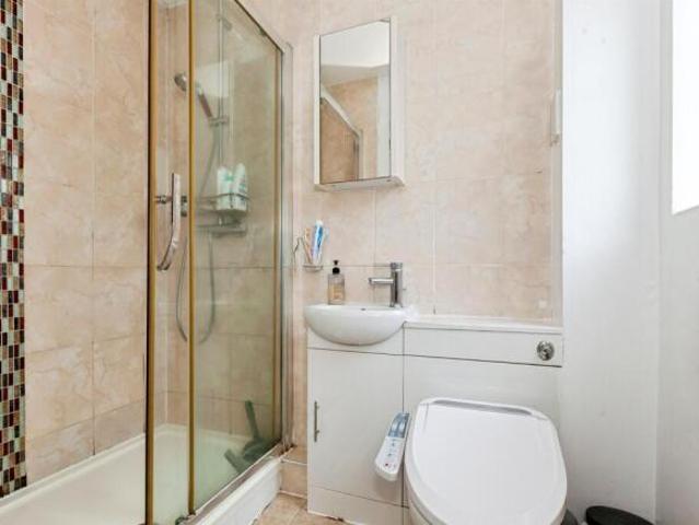 4 bedroom detached house for sale in Ferrers Close, Slough, SL1