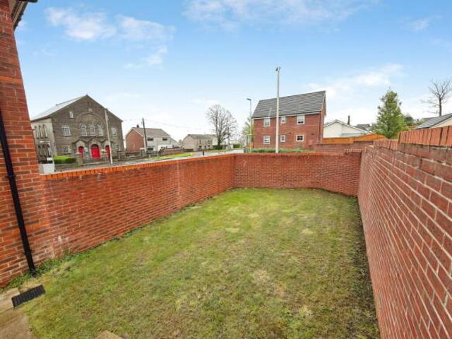 4 bedroom detached house for sale in Ffordd Moriah, Loughor, Swansea, SA4 6AG, SA4