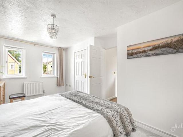 4 bedroom detached house for sale in Ffordd Ger Y Llyn, Penllergaer, Tircoed Forest Village, SA4