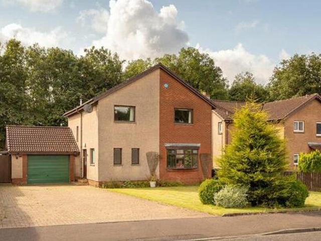 4 Bedroom Detached House For Sale In Finglassie, Glenrothes