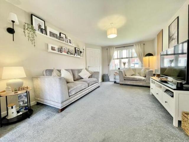 4 bedroom detached house for sale in Flay Field, Tithebarn, Exeter EX1 3YA, EX1