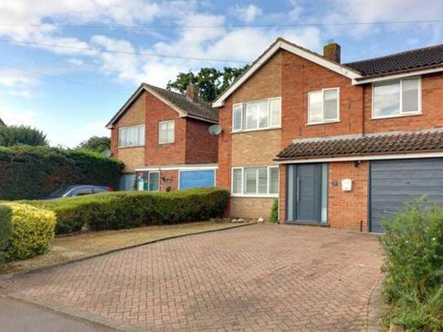 4 Bedroom Detached House For Sale In Fradley