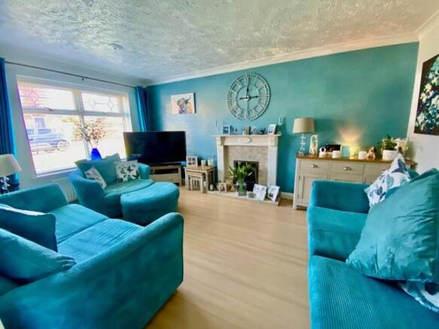 4 bedroom detached house for sale in Fraserburgh Way, Orton Southgate, Peterborough, Cambridgeshire, PE2