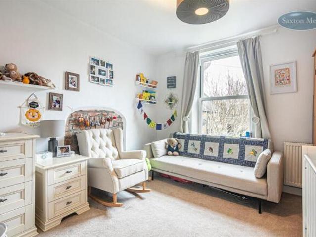 4 bedroom detached house for sale in Freedom Road, Walkley, Sheffield, S6