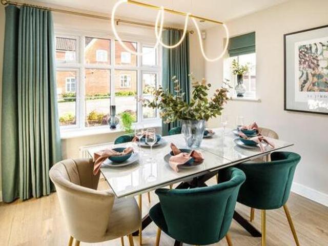 4 Bedroom Detached House For Sale In Frinton On Sea