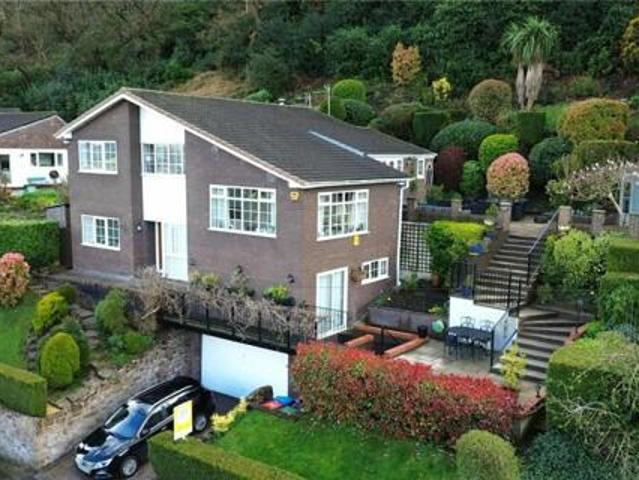 4 Bedroom Detached House For Sale In Frodsham, Cheshire