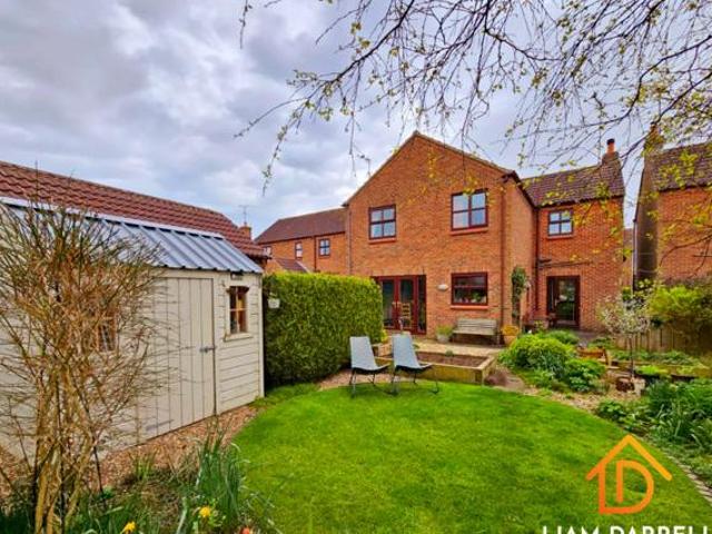 4 Bedroom Detached House For Sale In Front Street, Burton Fleming