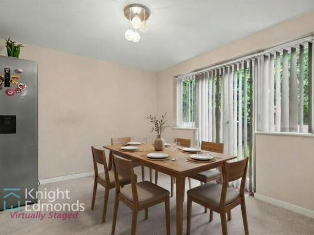 4 bedroom detached house for sale in Furfield Chase, Boughton Monchelsea, ME17