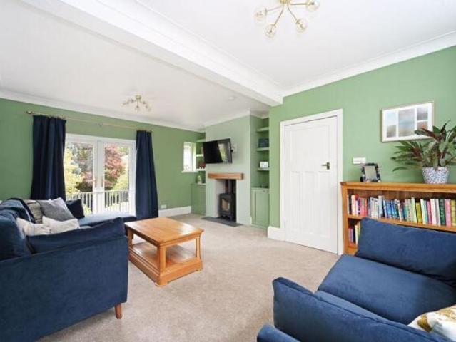 4 bedroom detached house for sale in Knowle Lane, Ecclesall, Sheffield, S11