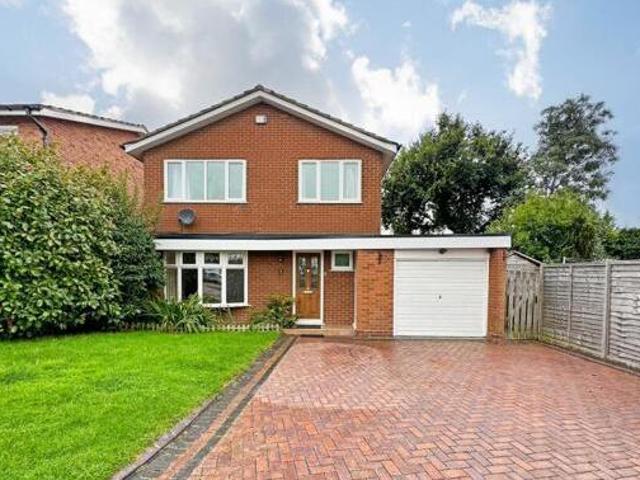 4 Bedroom Detached House For Sale In Knowle