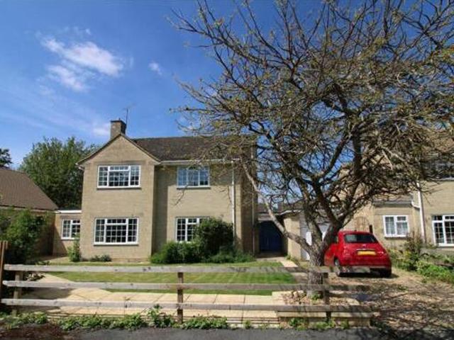 4 Bedroom Detached House For Sale In Kempsford, Gloucestershire