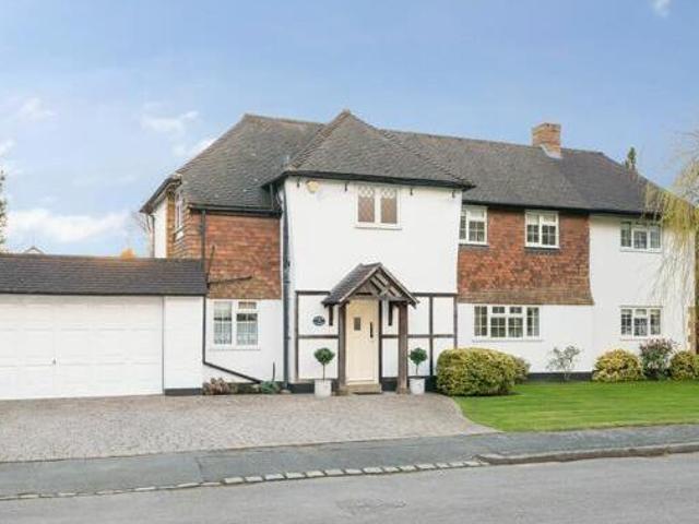 4 Bedroom Detached House For Sale In Kenley