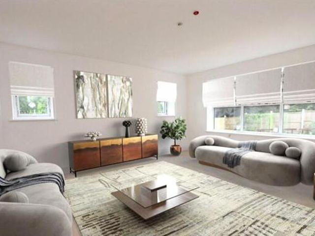 4 Bedroom Detached House For Sale In Kenley