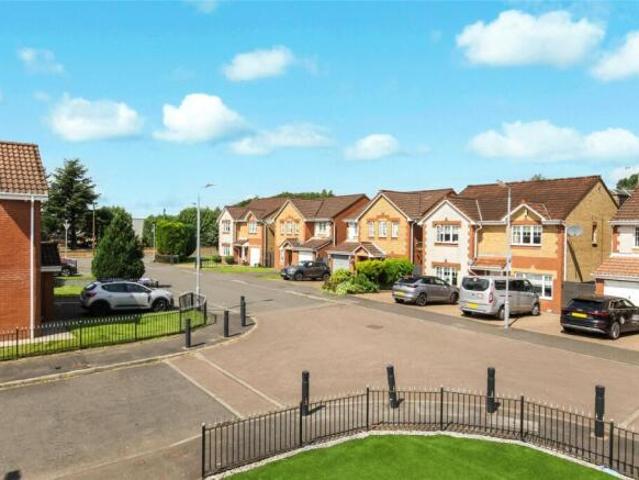 4 bedroom detached house for sale in Kenmuirhill Gate, Mount Vernon, Glasgow, G32