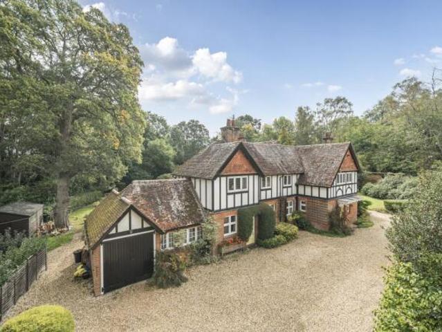 4 bedroom detached house for sale in Kennington, Oxford, OX1