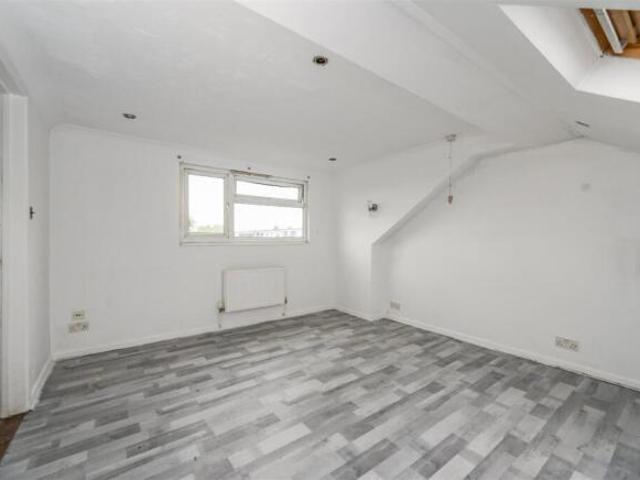4 bedroom detached house for sale in Kensington Road, Portsmouth, PO2